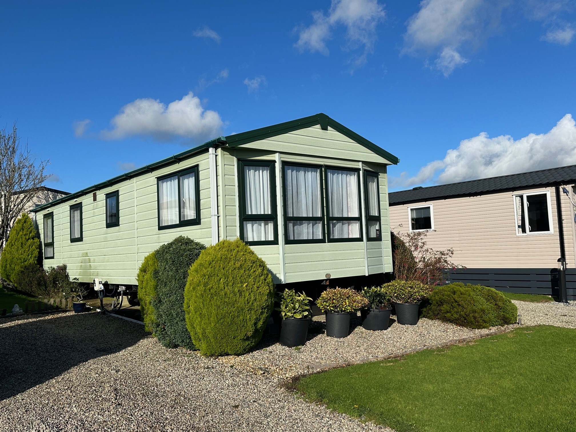 Preloved Europa Maple 2017 - Trelay Holiday Park